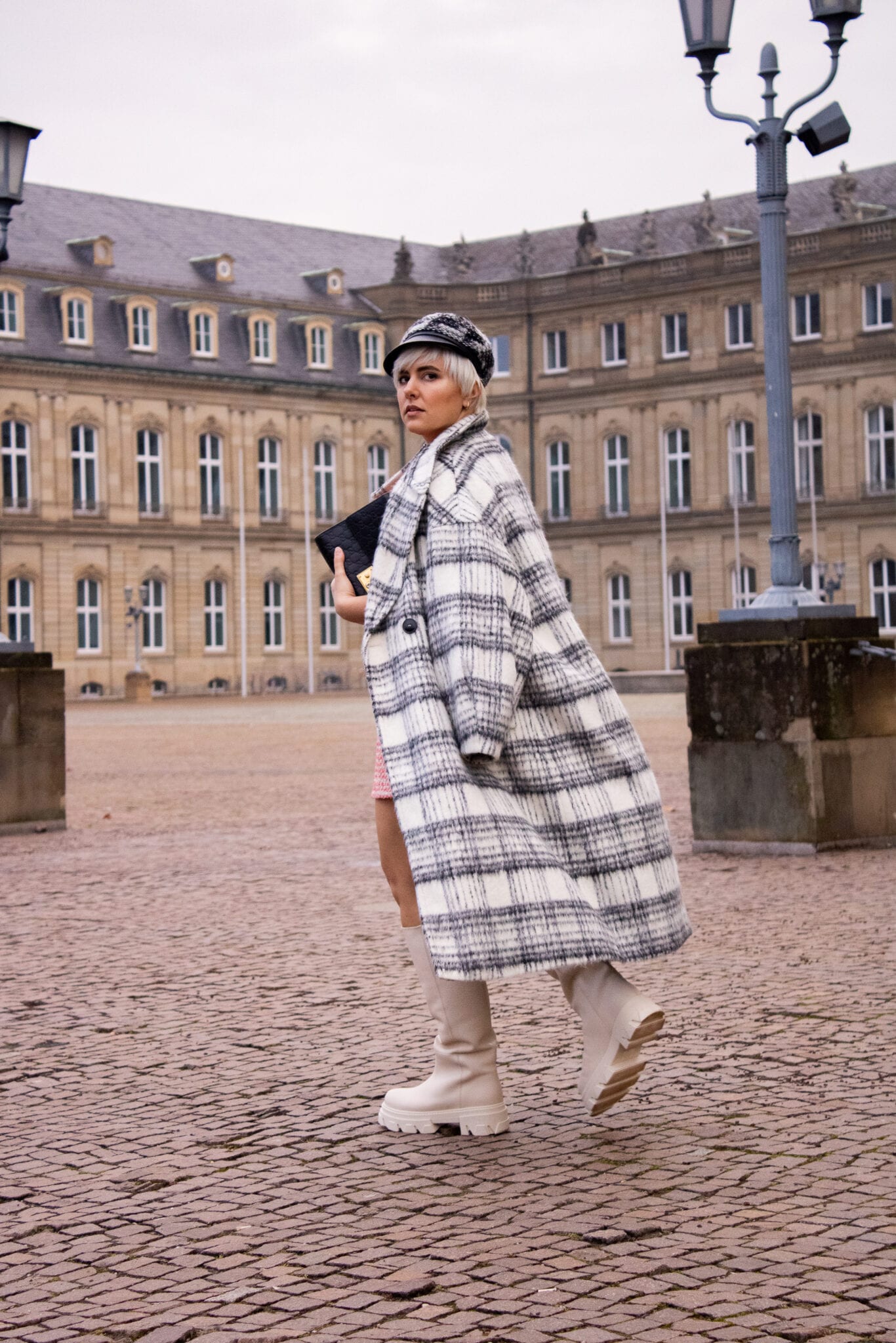 Rebecca In Europe – Sustainable fashion design and fiber art